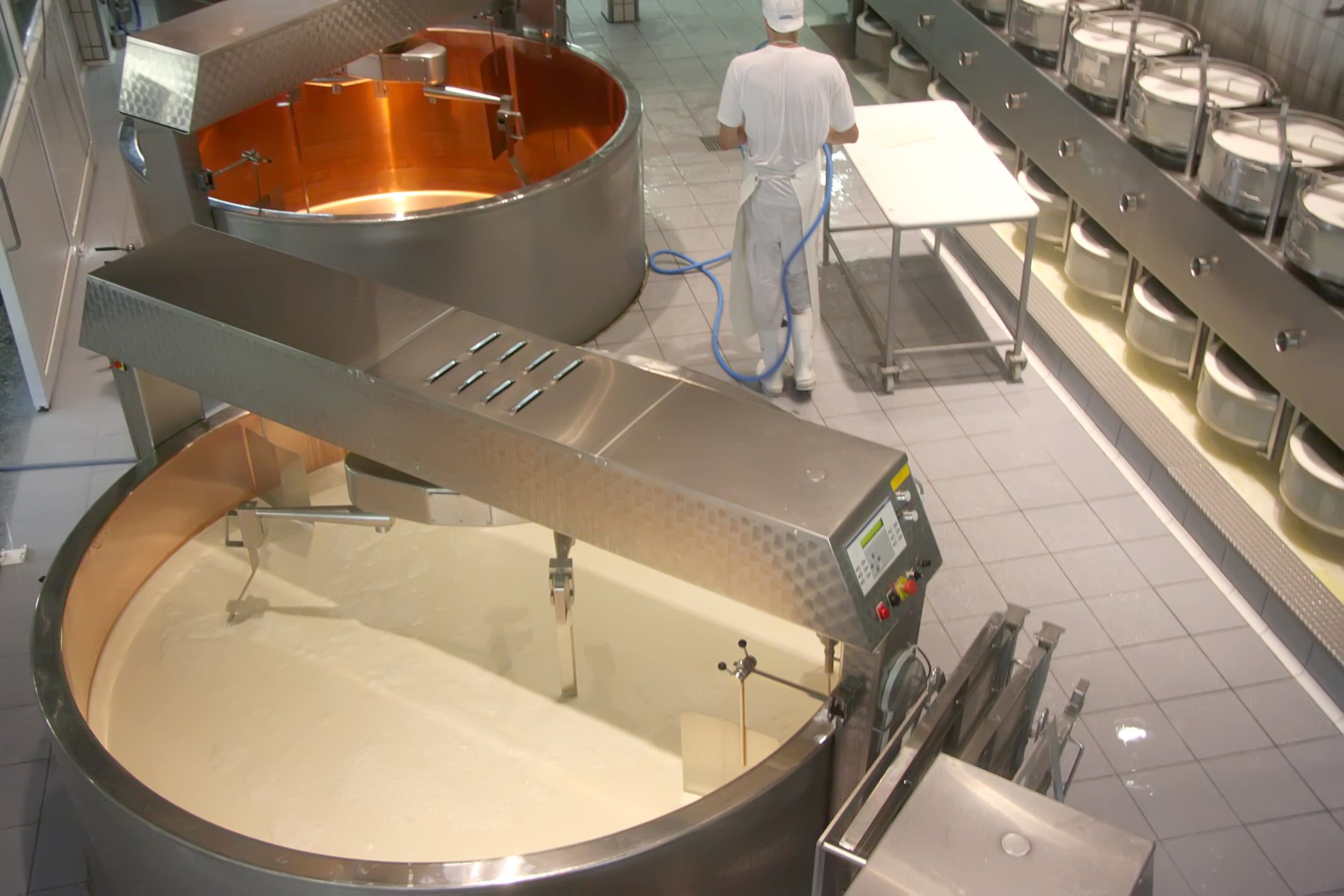 Foodware 365 for your dairy company production challenges